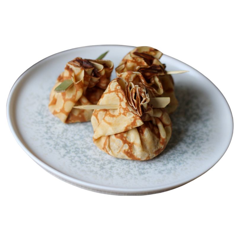 Clatita umpluta cu mar copt si caramel 90g - Bocado